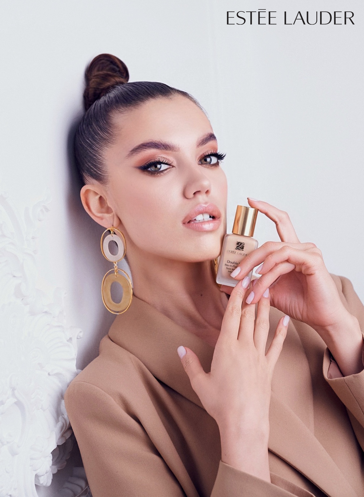 SOFIA ESTÉE LAUDER - Anger Models